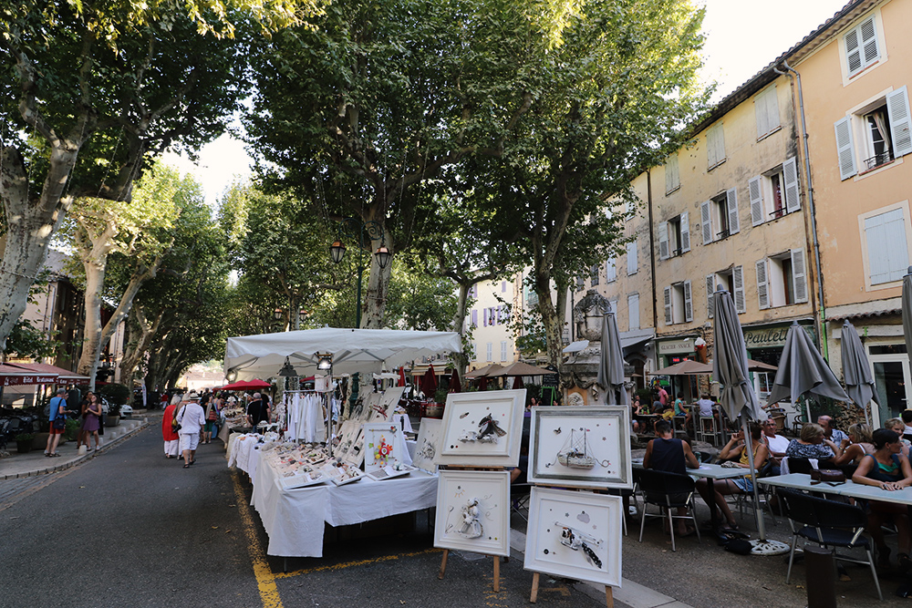 Cotignac, l'un des plus jolis villages du haut Var